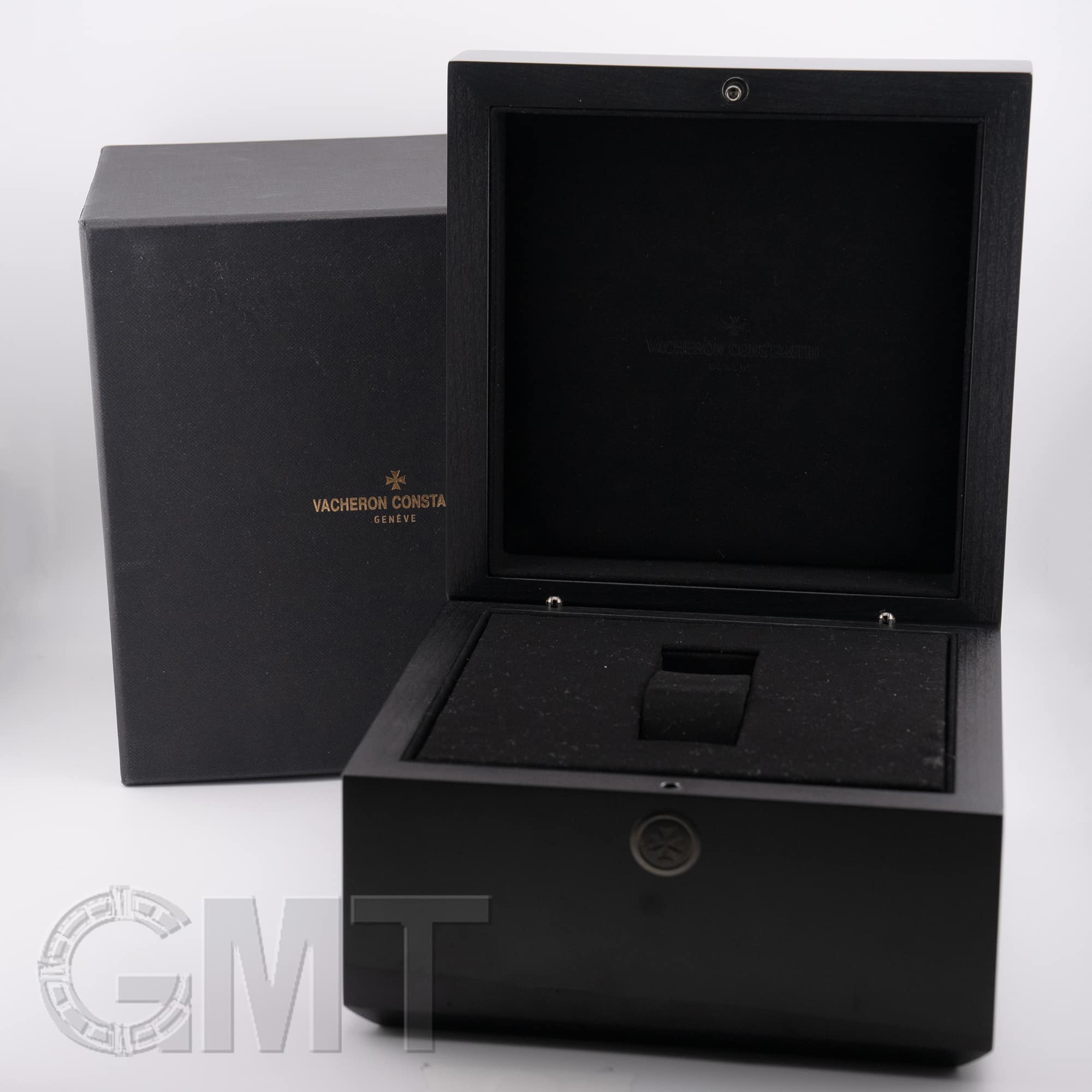 (中古)VACHERON CONSTANTIN ヴァシュロン・コンスタンタン オーヴァーシーズ デュアルタイム 7900V/110A-B333 ...