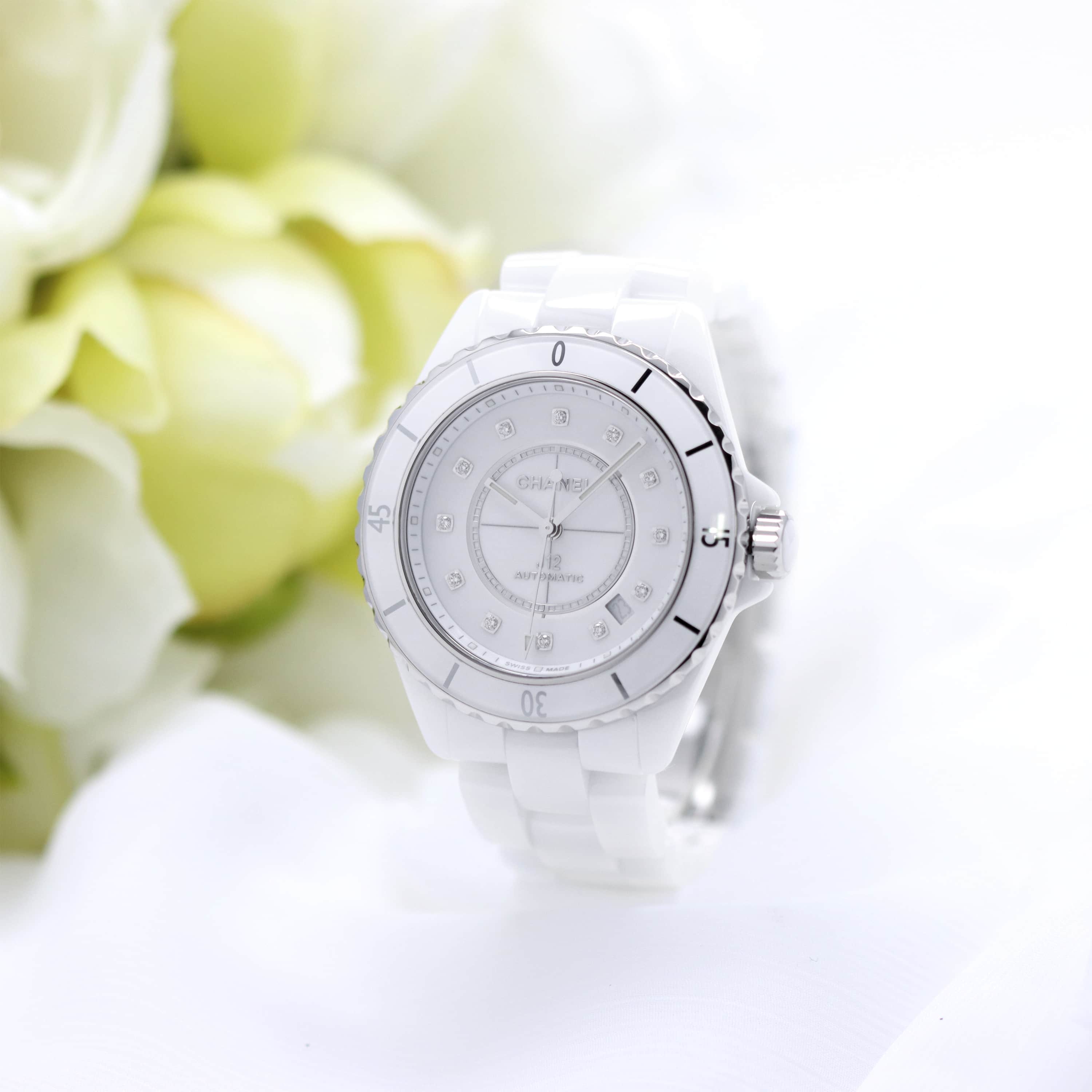 (中古)CHANEL シャネル J12 ホワイト セラミック 12Pダイヤ H5705 38mm（商品ID：3717014233412）詳細 ...